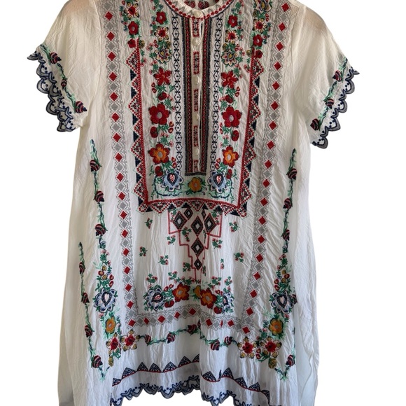 Johnny Was | Tops | Johnny Was Liesse Embroidered Blouse Top Tunic ...